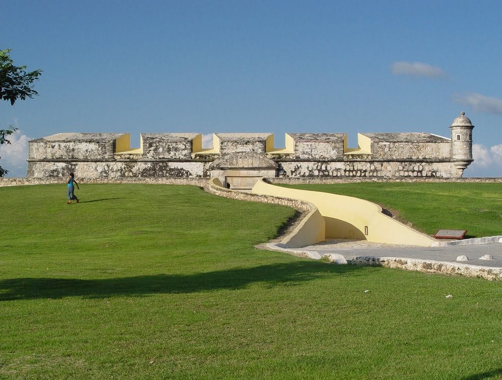 Los baluartes de Campeche, la ciudad amurallada