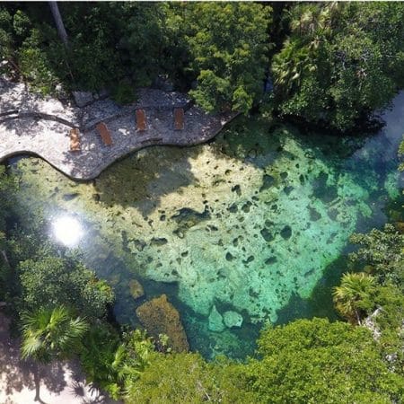 Yax Kin el cenote cerca de Tulum para disfrutar de un pasadía