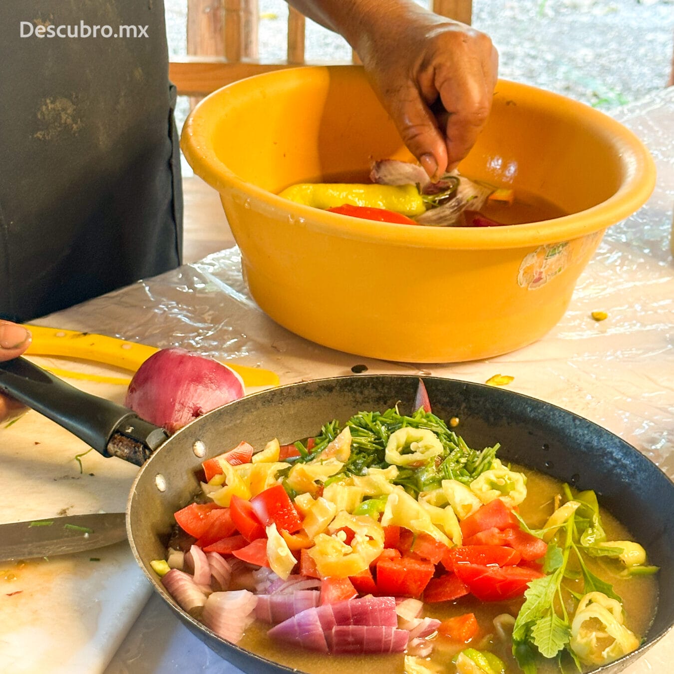 Cocina tradicional Koóben, receta de 'Relleno Negro' - Descubro