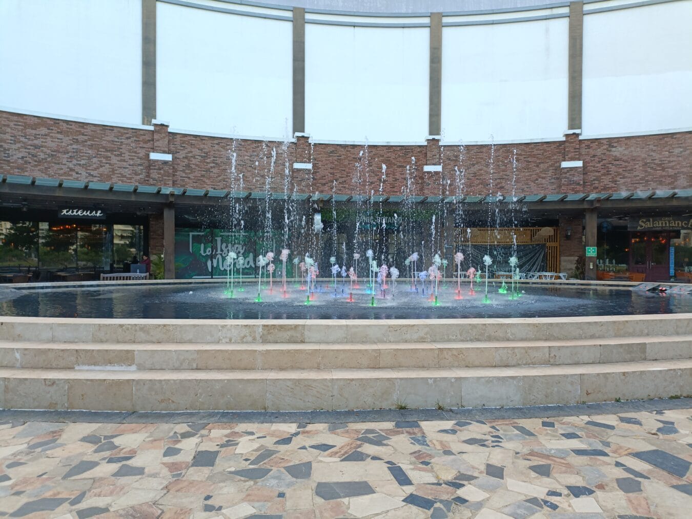 Conoce La Isla Mérida, una fascinante plaza comercial en Yucatán - Descubro