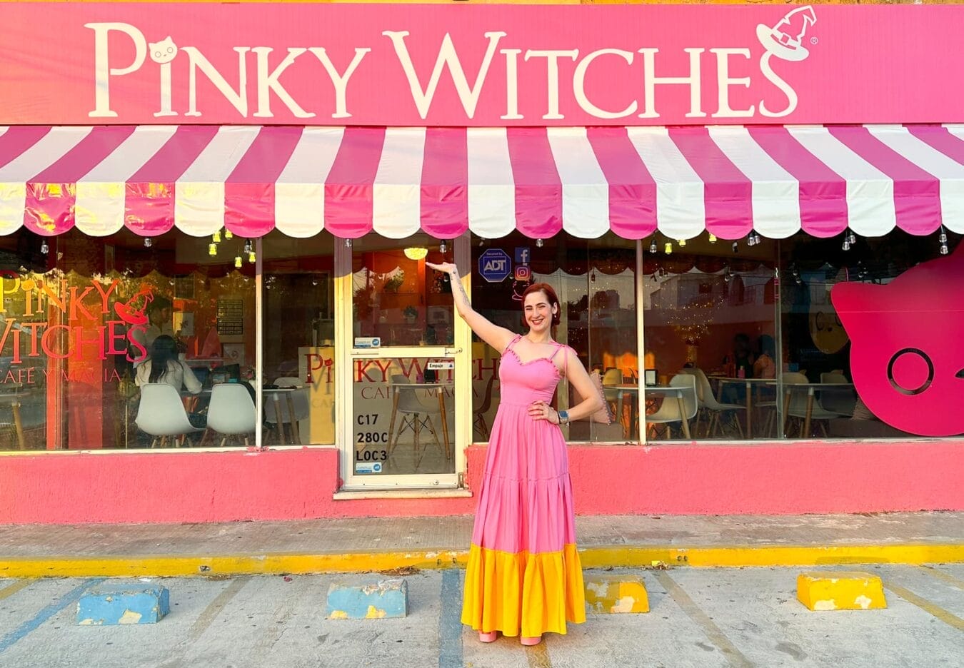 Pinky Witches, café y magia en Mérida