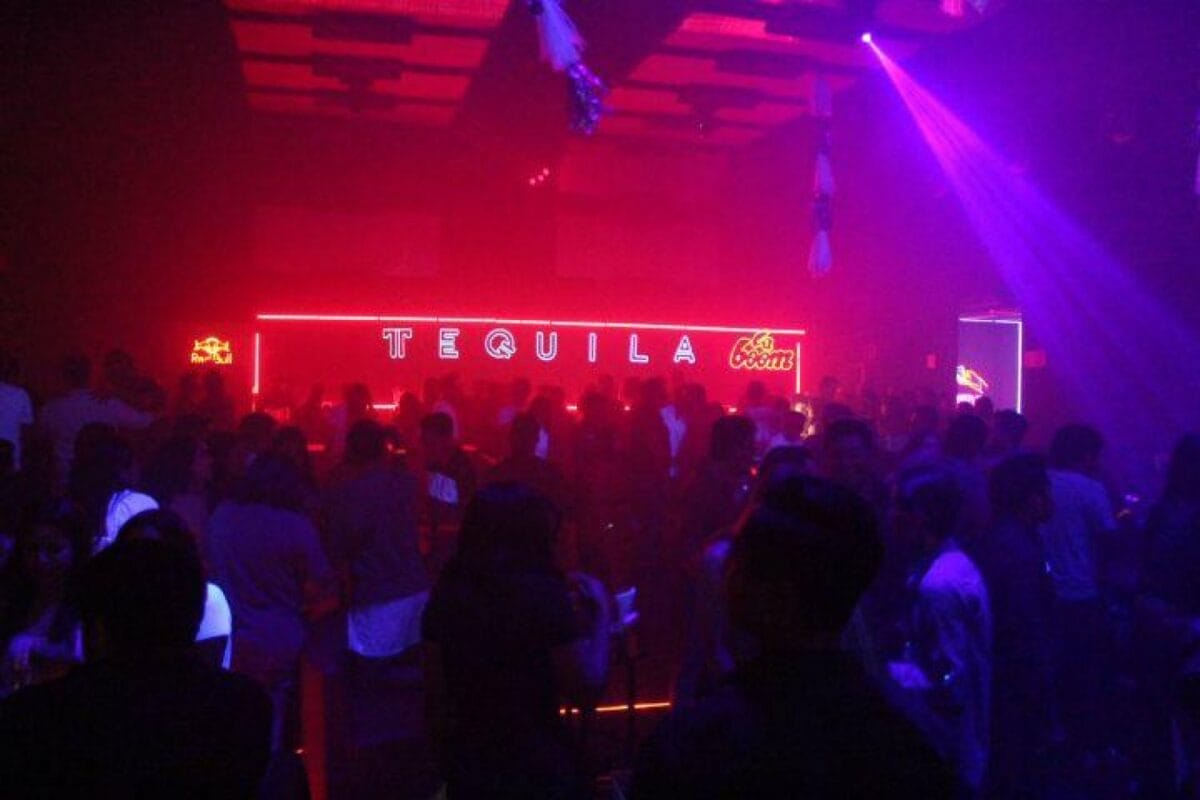 Vida nocturna en Mérida, bares que te van a sorprender - Descubro